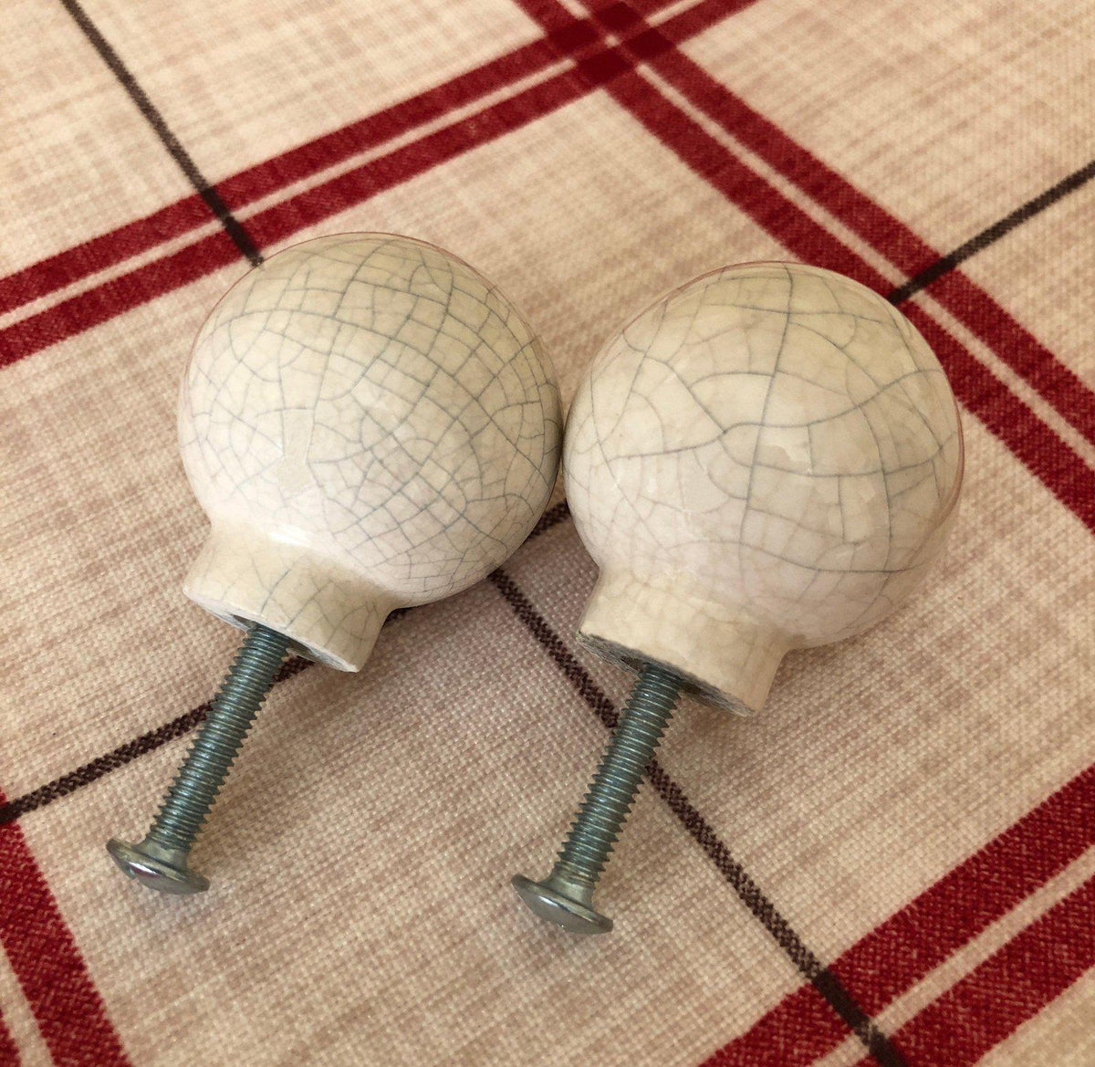 Cream Crackle Cabinet Porcelain Knobs Pulls Lot of 22 – Dwyer Home Collection