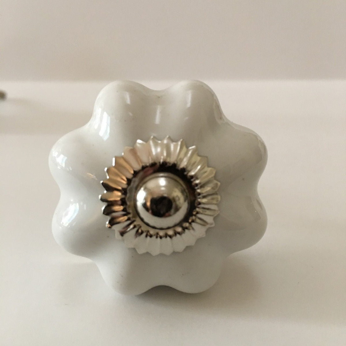 White Porcelain Cabinet Knobs Pulls 1.75 Inch Scalloped – Dwyer Home Collection